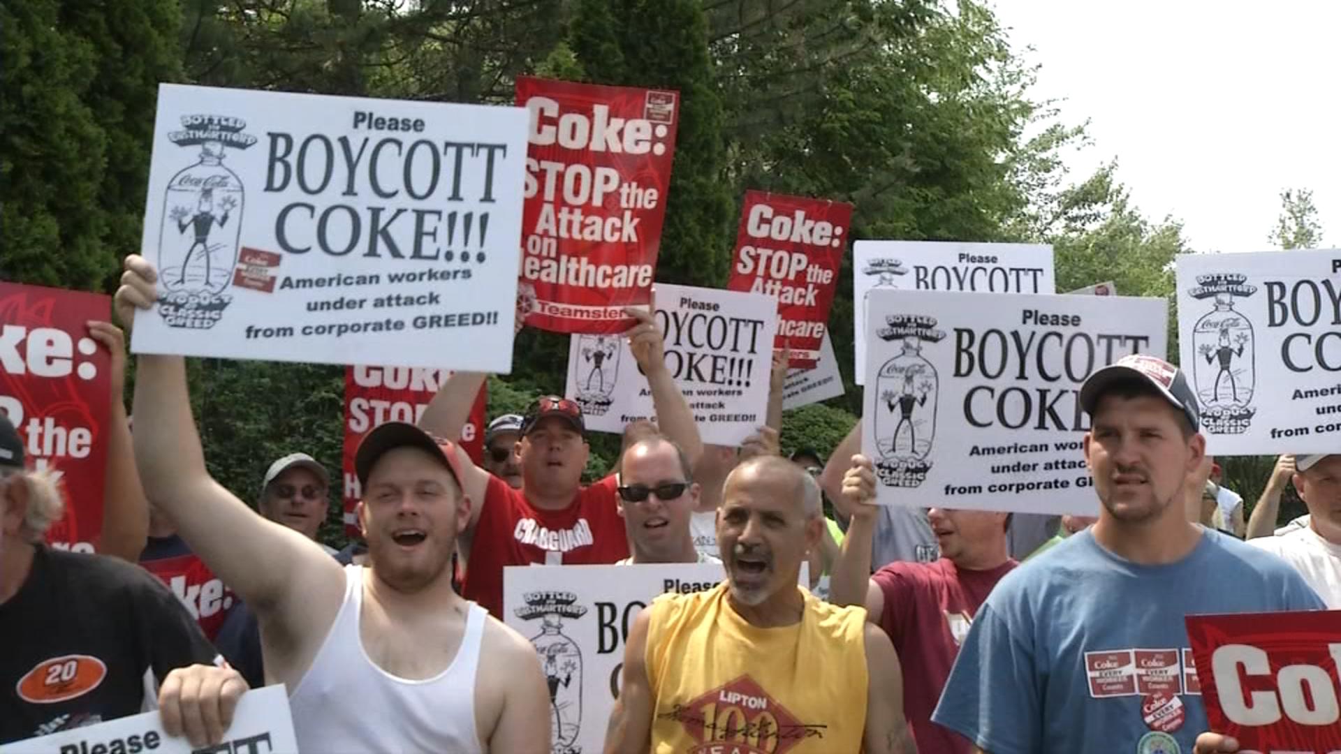 Nová Coca-Cola? Vypískaná a vylitá! – EpochálníSvět.cz